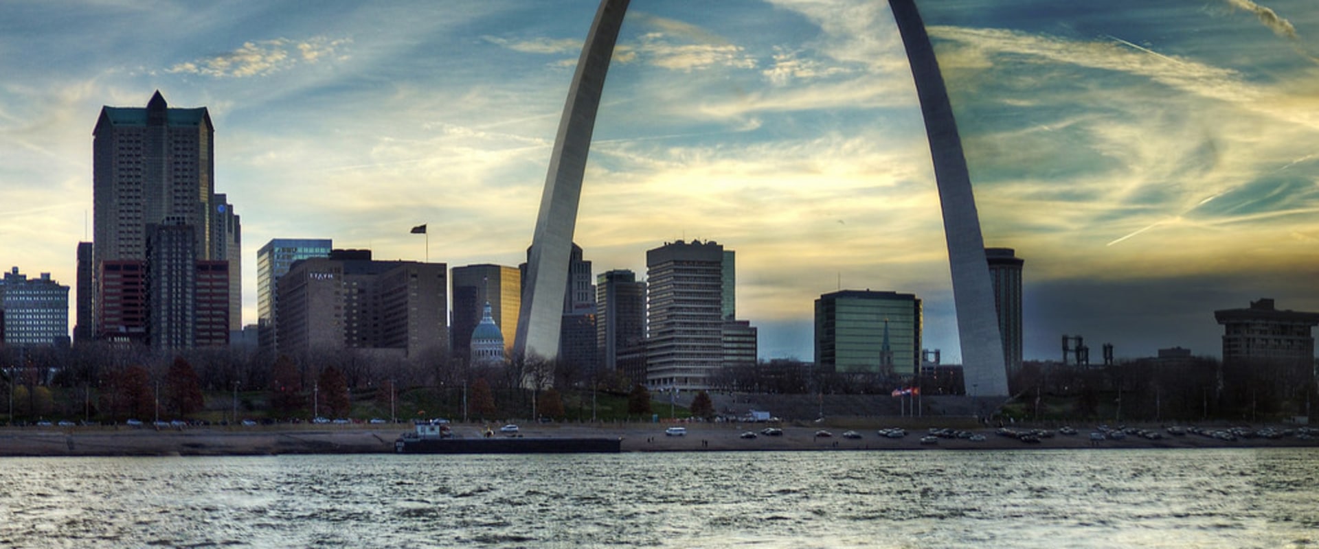 What is St. Louis Famous for in History? A Comprehensive Guide